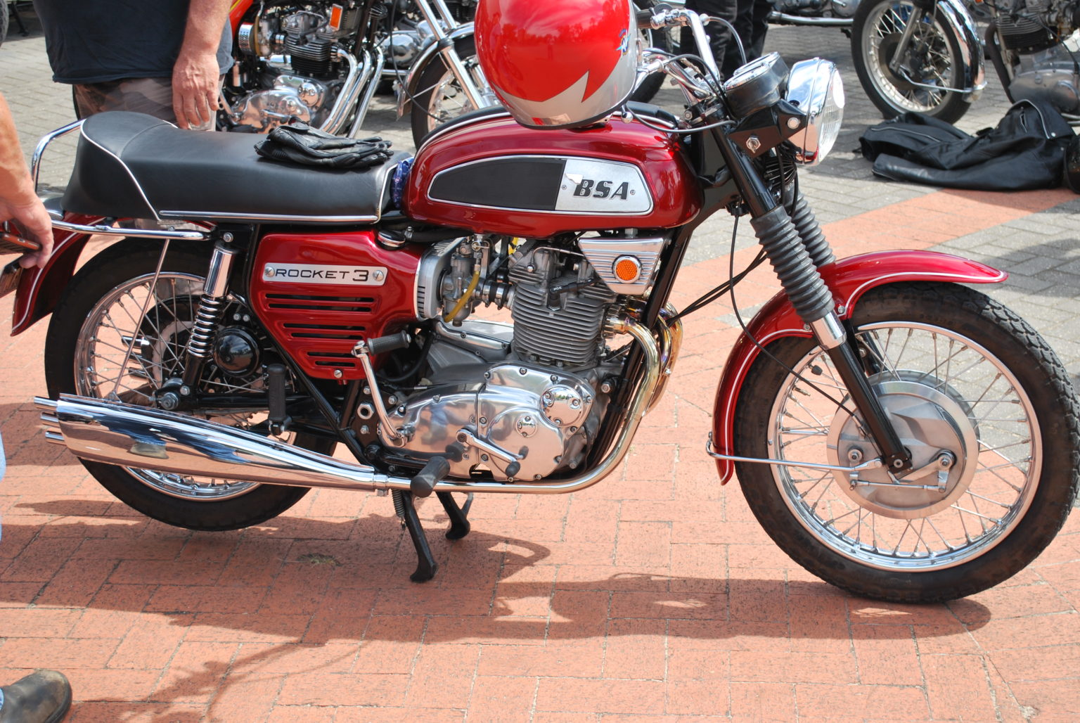 Aussie Triples – Website dedicated to 3 Cylinder Triumph and BSA ...
